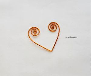 DIY Wire Bookmark Heart - My Turn for Us