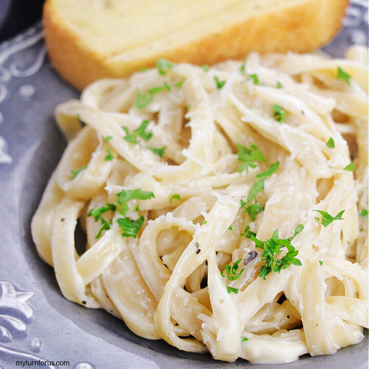 Rich Fettuccini Alfredo with Heavy Cream - My Turn for Us