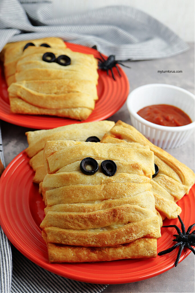 Mummy Pizza Pockets - My Turn for Us